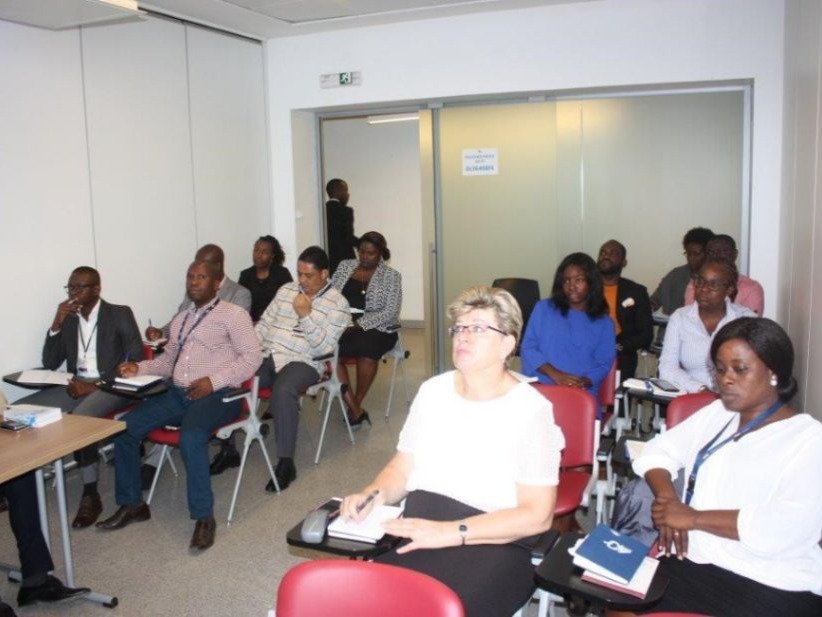 Funcionários da ENSA recebem explicações sobre o IPU